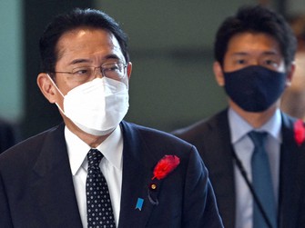 Japan gov't defends PM's son's visits to European tourist spots in ...