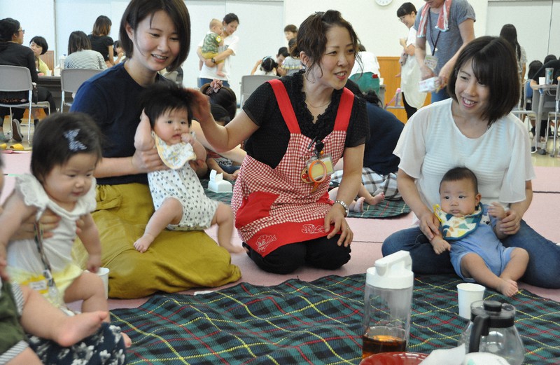 Life in Japan: Will this country produce more babies? - The Mainichi