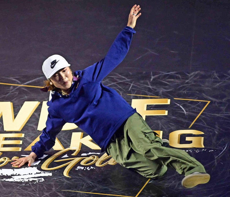 全日本の再現 今度はAMIがAYUMIを圧倒 ブレイクダンス | 毎日新聞