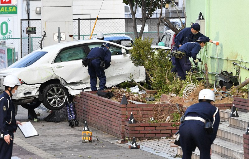 Man arrested over fatal Osaka car accident says he fell unconscious ...
