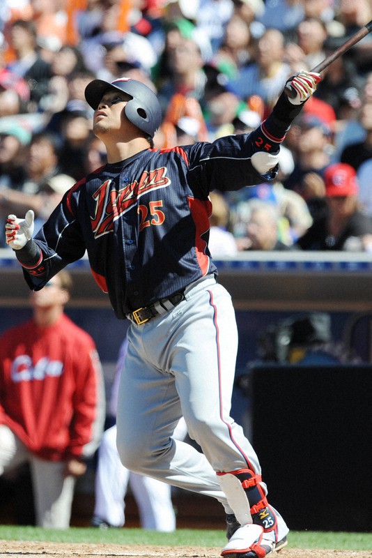 WBCを振り返る 第2回大会 [写真特集1/37] | 毎日新聞