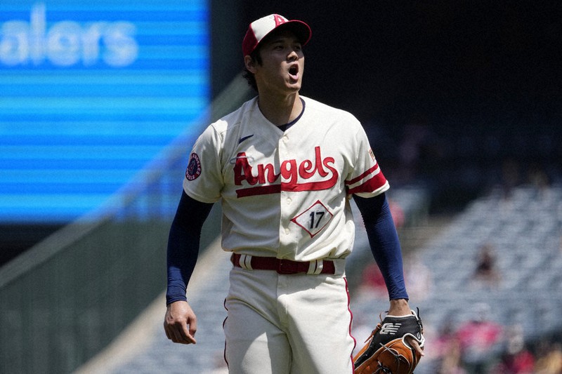 MLB: Angels overcome Shohei Ohtani's rough inning for 8-7 win over A's ...
