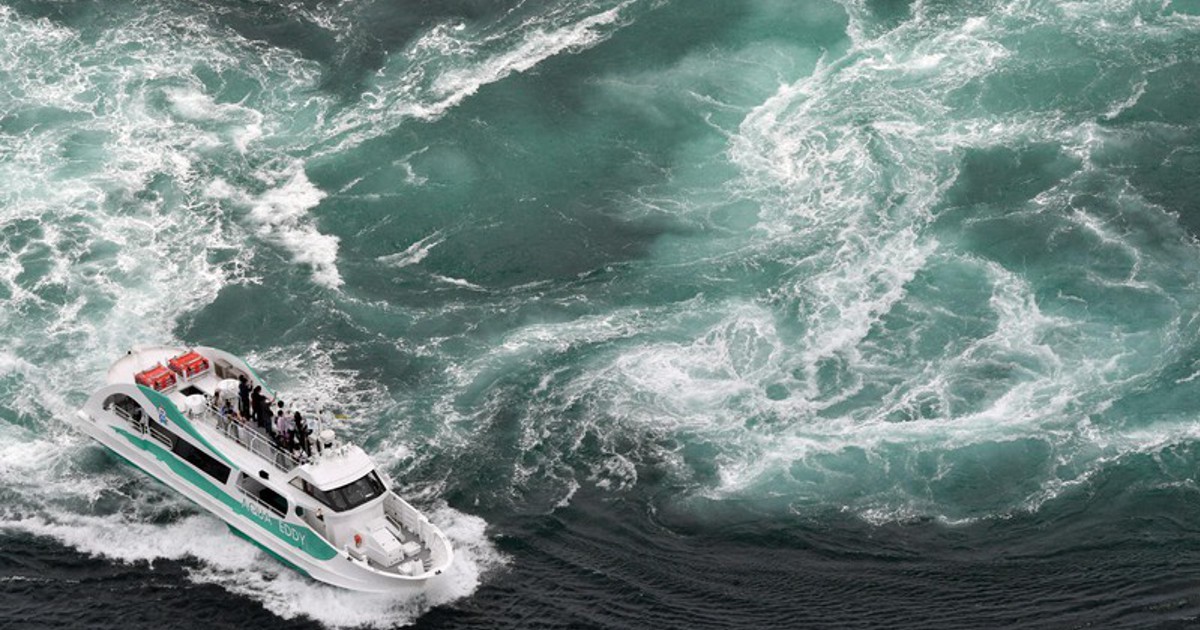 In Photos: Naruto Strait's whirlpools in west Japan leave tourists in ...