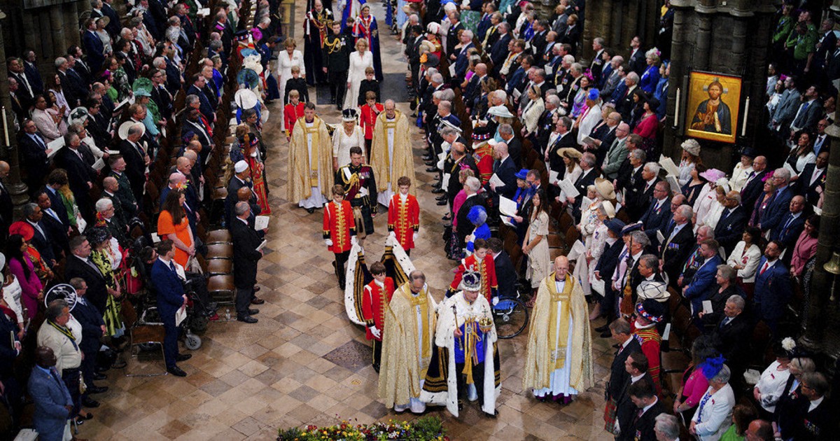 Feeling is believing: Inside the abbey for king's coronation - The Mainichi