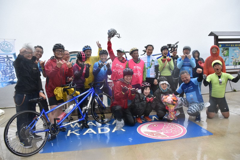 Riders complete 1,100-km tandem cycling journey in Japan along Pacific ...