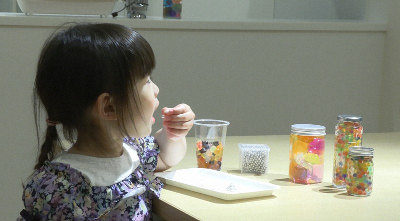 Japan gov't to regulate 'tiny time bomb' toys often mistakenly ingested ...