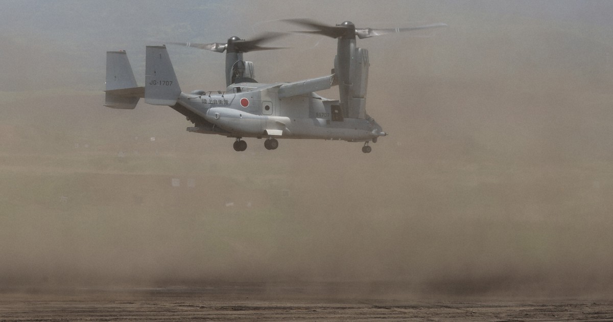 多用途ヘリコプター「UH2」も初登場 陸自が富士総合火力演習 [写真特集10/16] | 毎日新聞