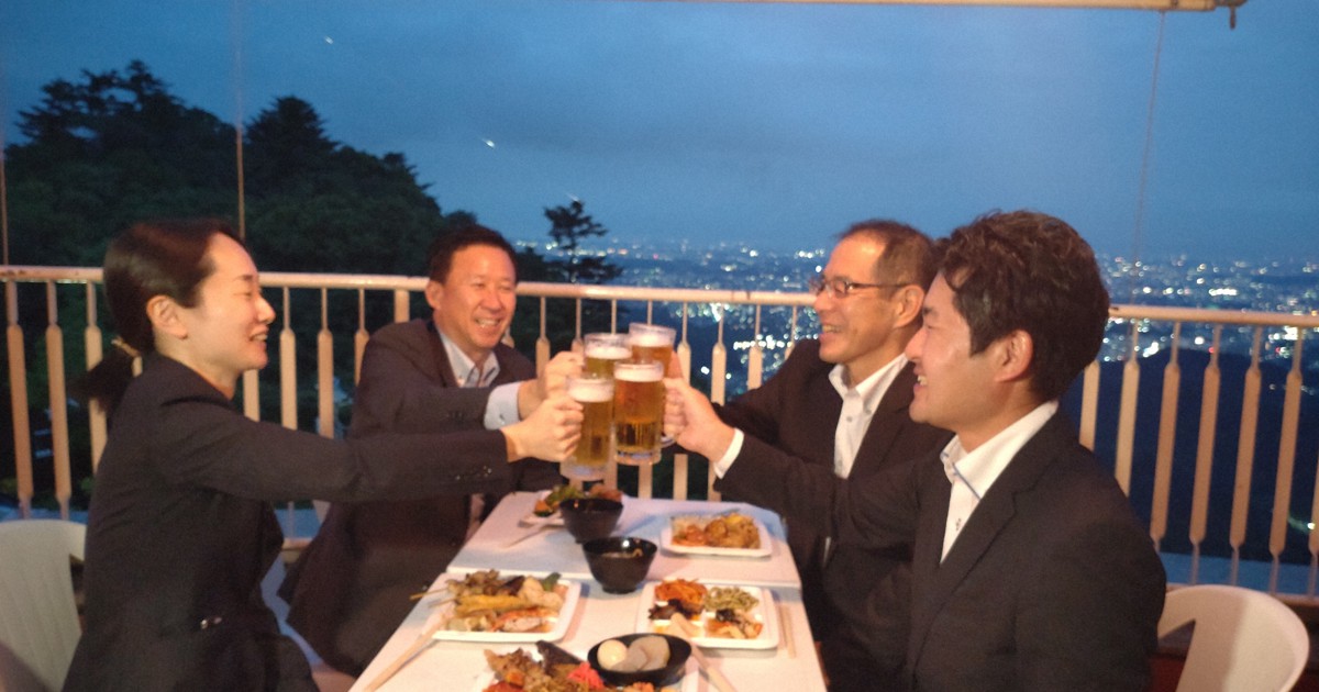 Sky-high kampai: Beer garden opens for summer on Tokyo's Mt. Takao ...