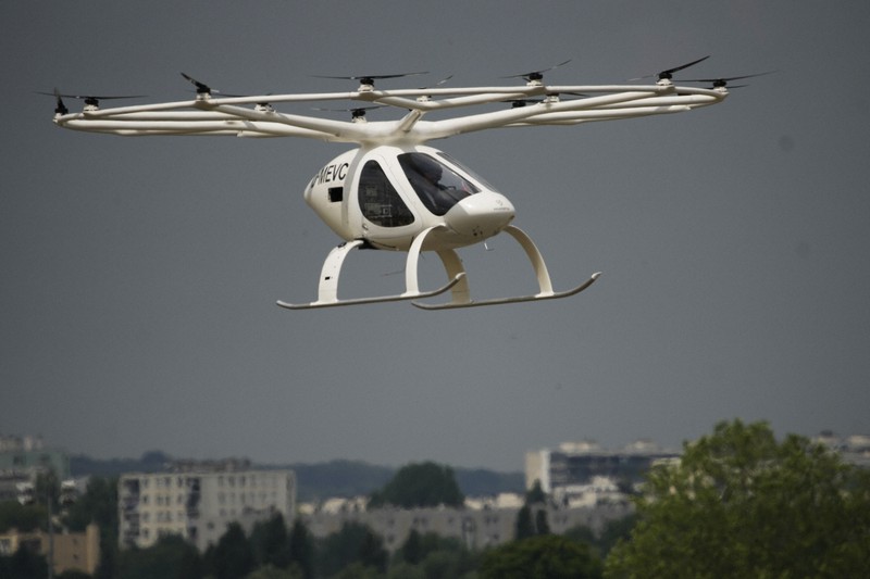 Lean green flying machines take wing in Paris, heralding transport ...