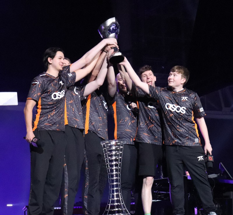 FNATICが優勝 千葉でeスポーツ「VALORANT」国際大会 | 毎日新聞