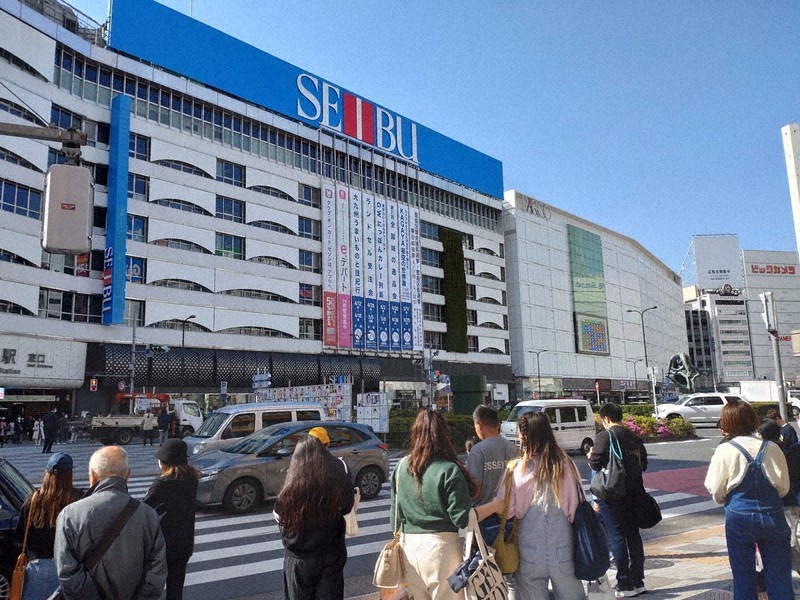 Japan's Sogo & Seibu union mulls rare department store strike over sell ...