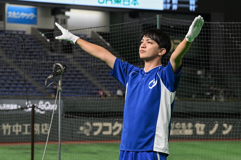 王子（春日井市）の応援団（準決勝）第94回都市対抗野球 [写真特集24/35] | 毎日新聞