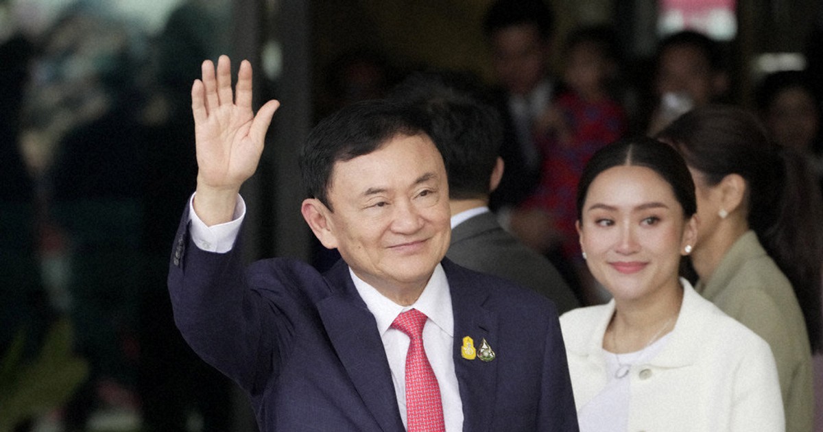 Ex-Prime Minister Thaksin enters prison in Thailand, facing 8-year sentence - The Mainichi