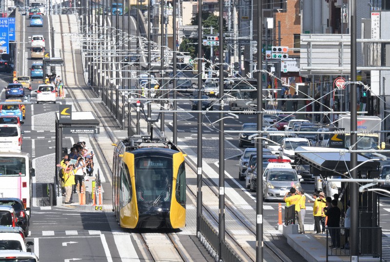In Photos: Japan's 1st all-purpose-built LRT line opens - The Mainichi