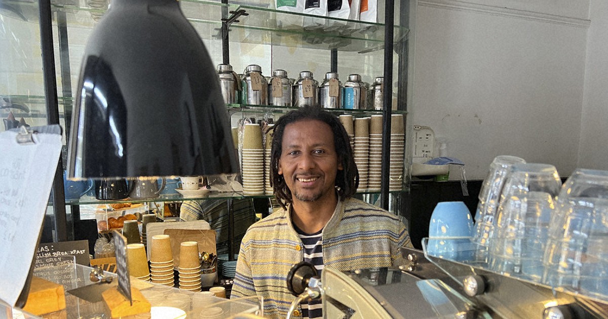 Promoting tradition as well as beans, Ethiopian coffee shops find fans ...