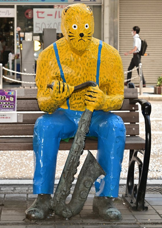 'Werewolf' statue for east Japan city Halloween fest ruined by drunk ...