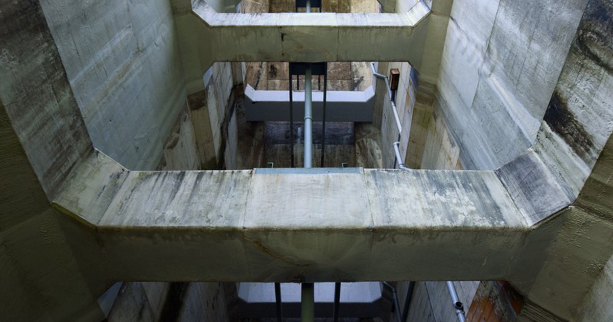 Retro Japan in Photos: Gunma Pref.'s Marunuma Dam stands strong after ...