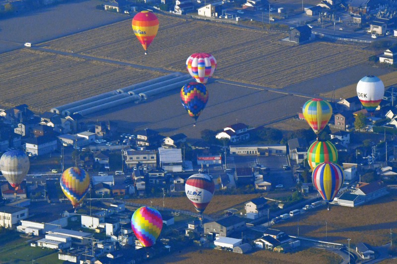 In Photos: Hot air balloons speckle fall skies at int'l competition in ...