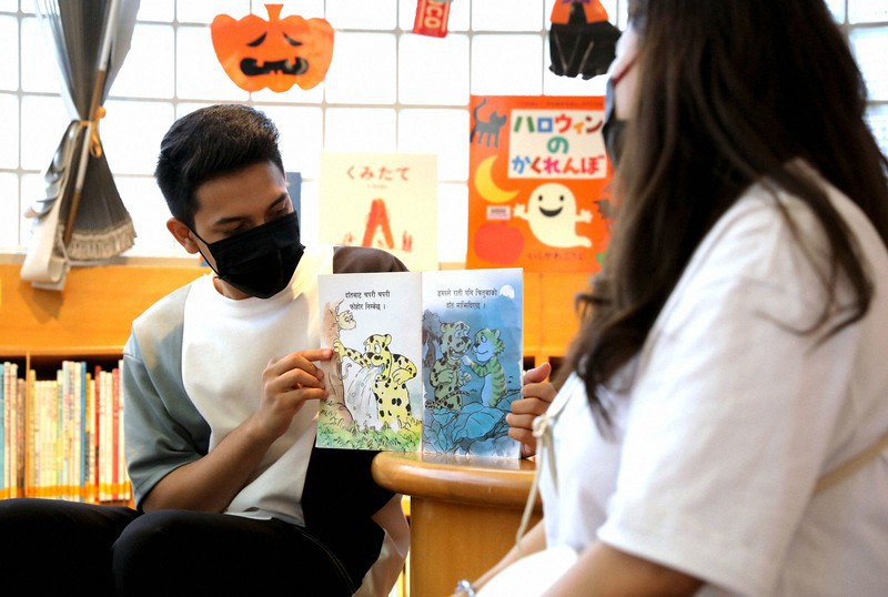In Photos: Tokyo library promotes cultural exchange with foreign books ...