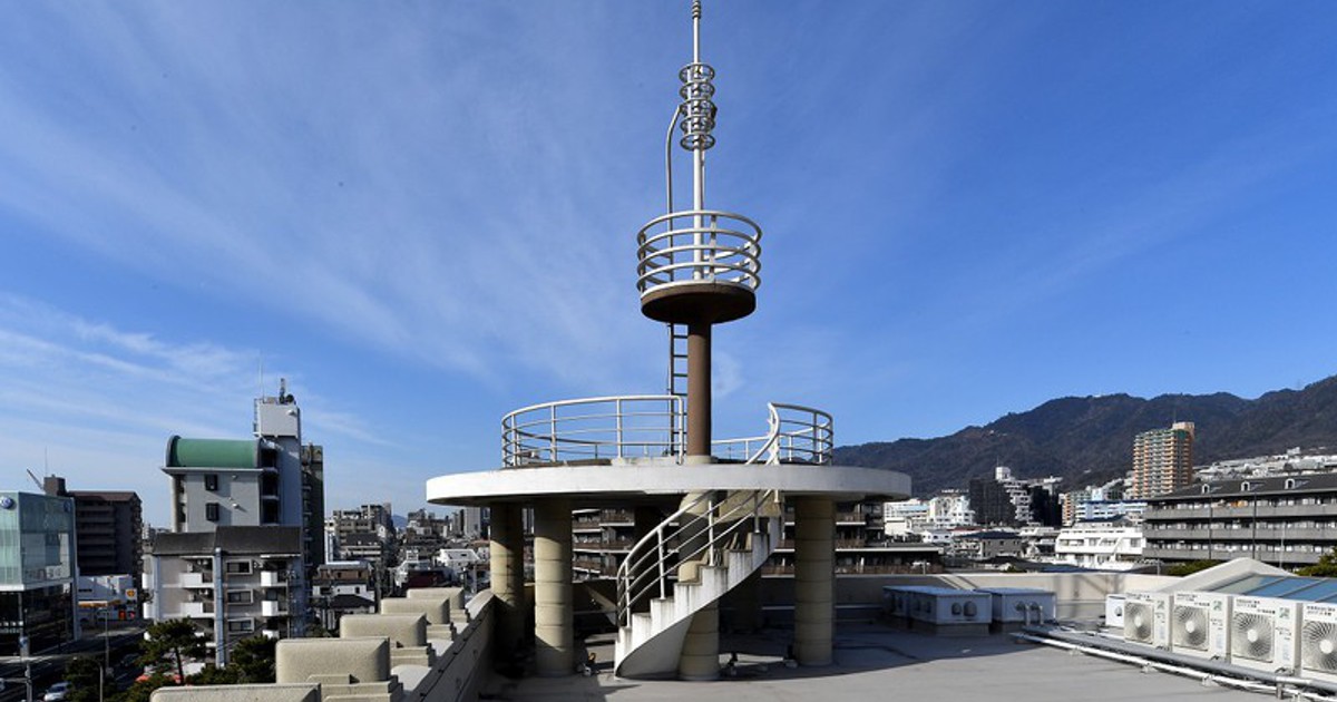 Retro Japan in Photos: Kobe Municipal Mikage Kokaido public hall - The ...