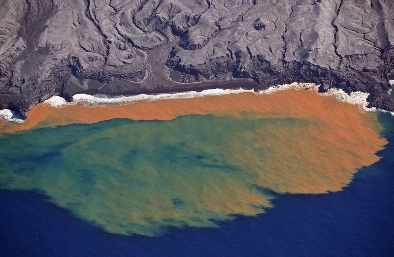 In Photos: Nishinoshima Island 930 km south of mainland Tokyo grows 20 ...