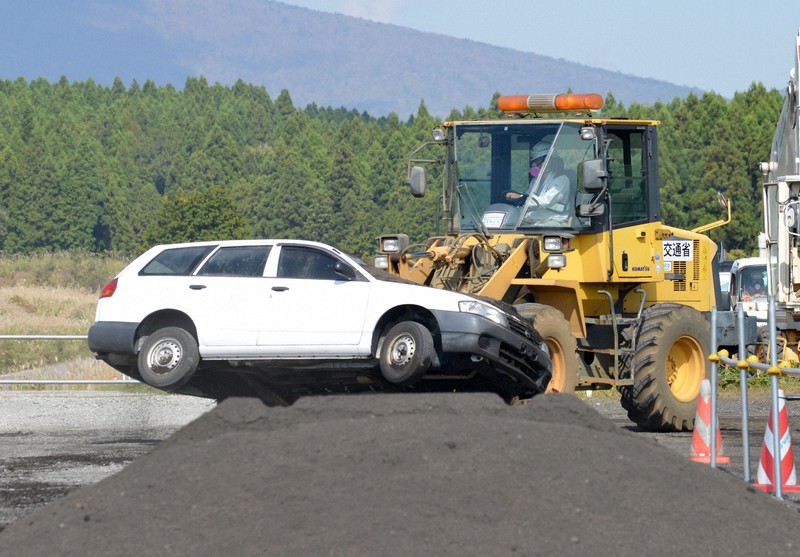 Ash from Mt. Fuji eruption could block supplies to 60% of Tokyo ...