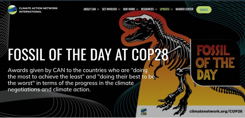 日本、COP28でまた「化石賞」 授賞理由は石炭火力発電政策 | 毎日新聞