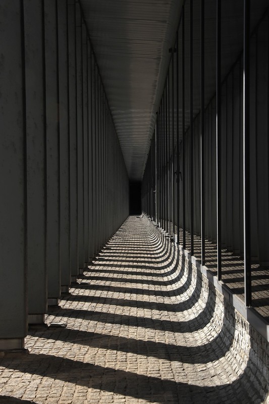 Retro Japan in Photos: Masterfully designed Tokyo ward office is unique ...