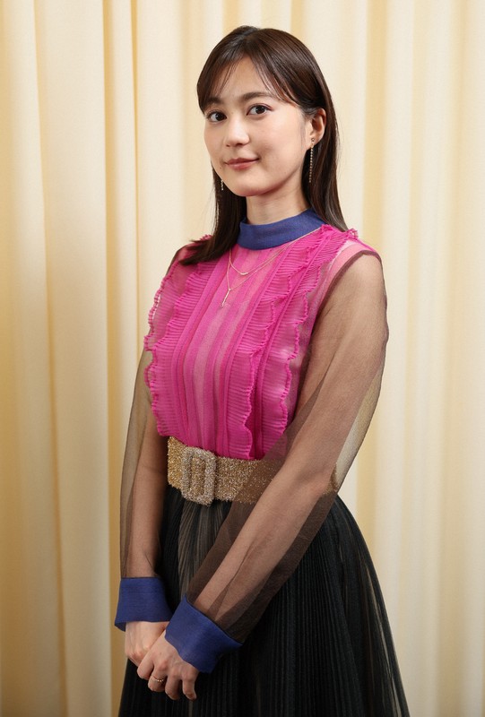 自ら踏み出す姿に勇気 ディズニーアニメ「ウィッシュ」ヒロイン 生田絵梨花さん [写真特集1 7] 毎日新聞