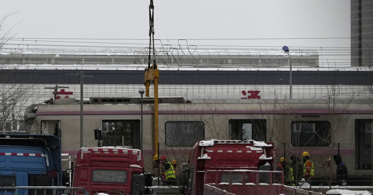 515 injured in a Beijing rail collision as heavy snow hits the Chinese ...
