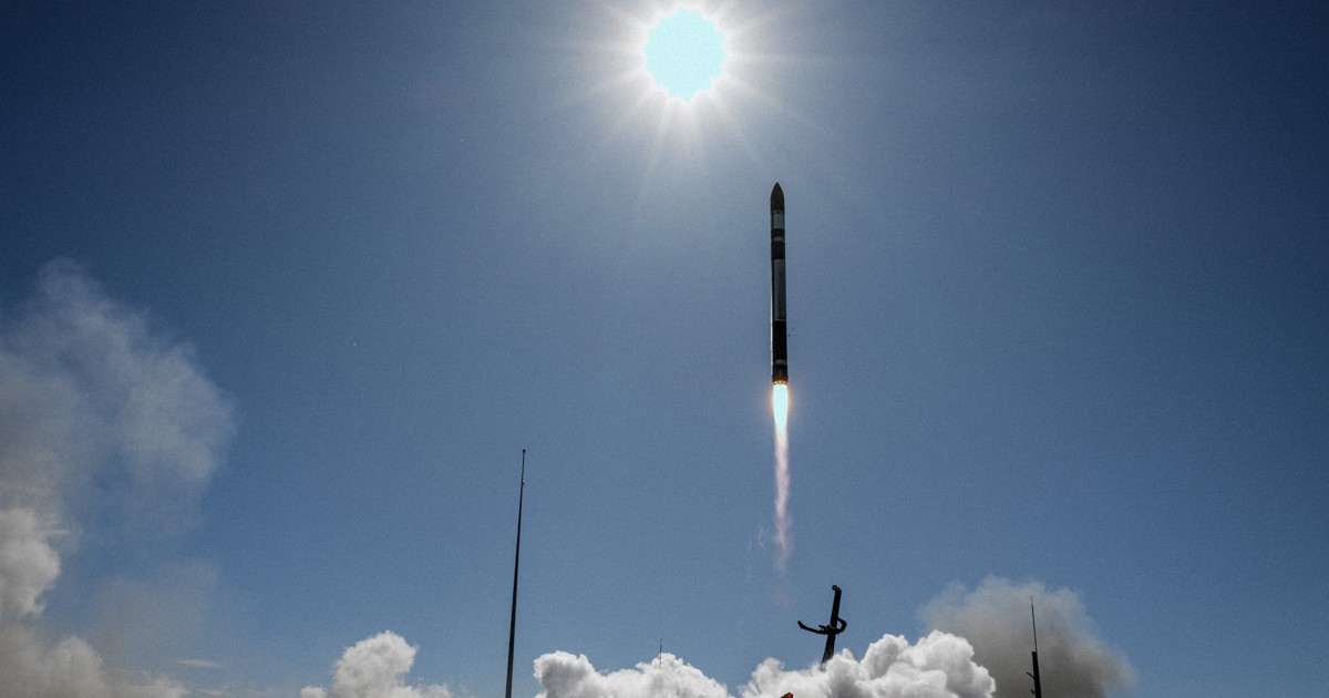 Rocket Lab launches a Japanese satellite from the space company's ...