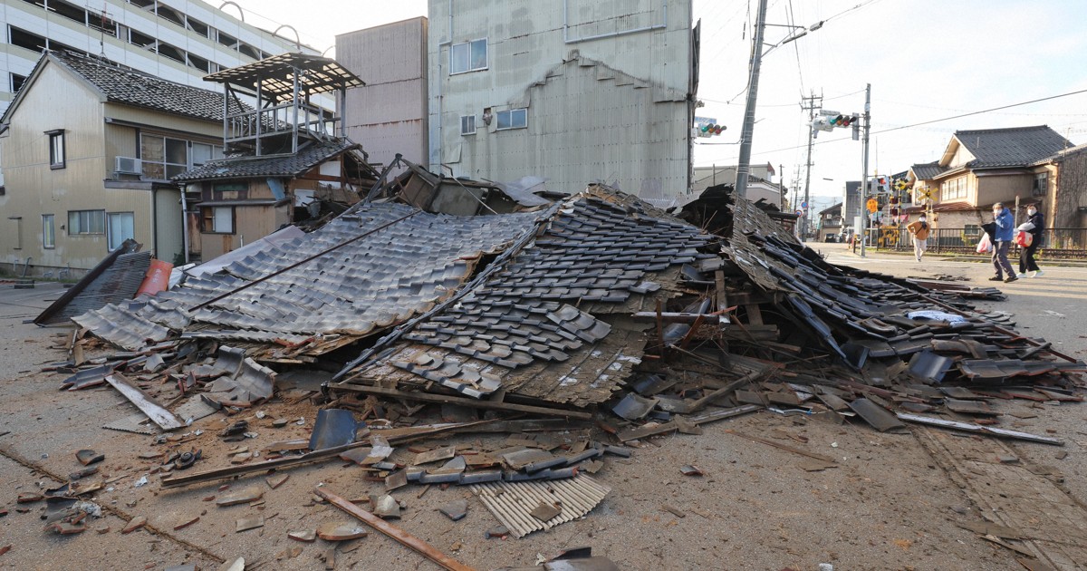 能登半島地震 震度7 被害状況 [写真特集12/28] | 毎日新聞