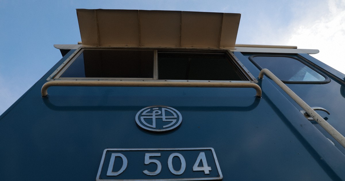 鉄道車両紀行・日新「D504」 [写真特集12/20] | 毎日新聞