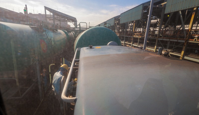 鉄道車両紀行・日新「D504」 [写真特集12/20] | 毎日新聞