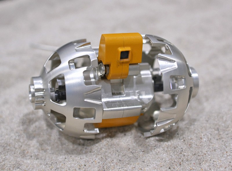 “一発勝負”の20分 日本の探査機SLIM、20日未明に月面着陸へ [写真特集1/16] | 毎日新聞