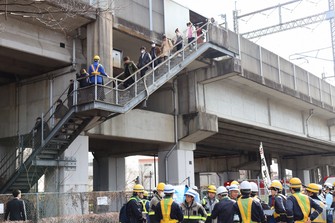 Moving bullet train window cracked in massive east Japan shinkansen ...