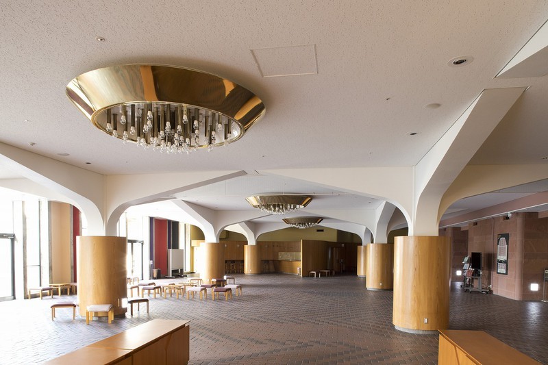 Retro Japan in Photos: Saitama Hall rebuilt in 1966 - The Mainichi