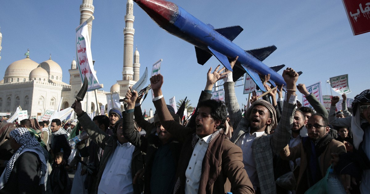 Yemen Houthi rebels fire a missile at a US warship, escalating worst ...