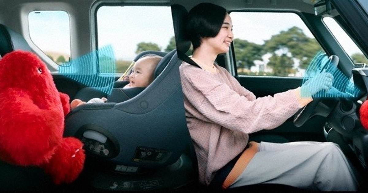 Japan firms unveil prototype model of robots that can babysit in car ...