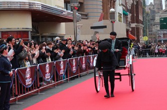 Voice actor celebrates return of popular 'Demon Slayer' ride at ...