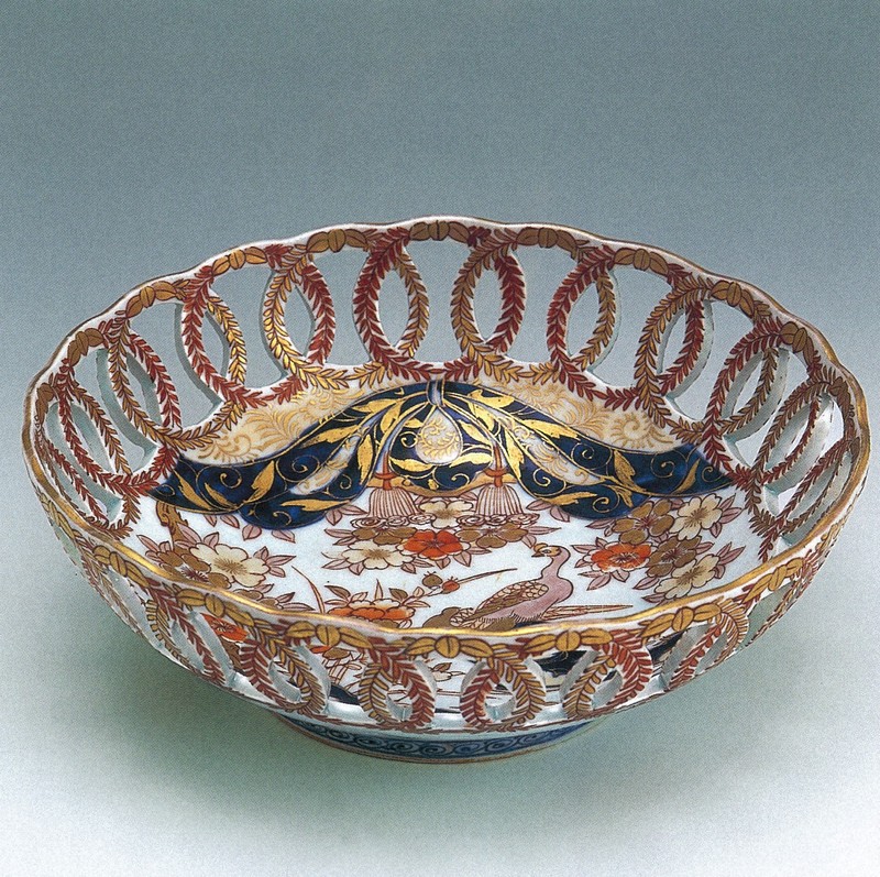 Centuries-old Imari ware in Japan was once in king's porcelain ...