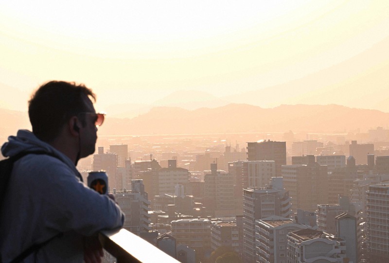 Yellow dust hits west Japan for 1st time this year as caution urged ...