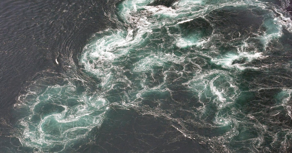 In Photos: Naruto Strait in west Japan treats tourists to giant ...