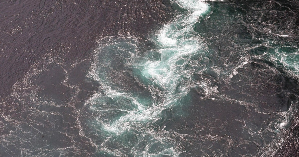 In Photos: Naruto Strait in west Japan treats tourists to giant ...