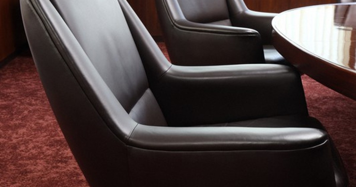 Retro Japan in Photos: 'Tekko Kaikan' steel industry hall in Tokyo ...