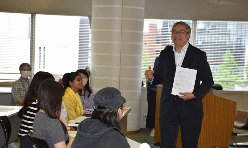 Night schools to help foreign, local residents complete education to ...