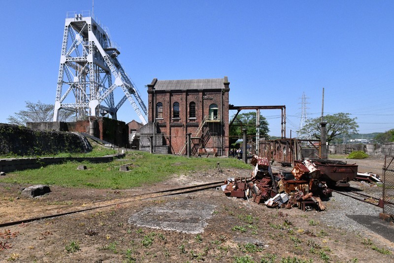 Retro Japan in Photos: Memories of an era envelop former Mitsui Miike ...