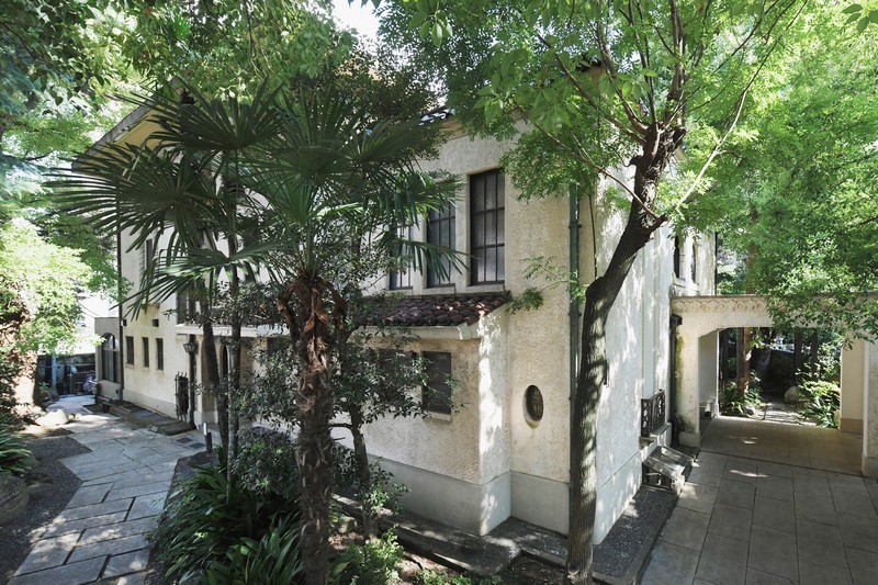 Retro Japan in Photos: Former Yamaguchi House, now called Kudan House, in central Tokyo - The ...