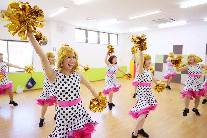 In Photos: 86-year-old member of 50s-and-up cheer dance squad shines in ...