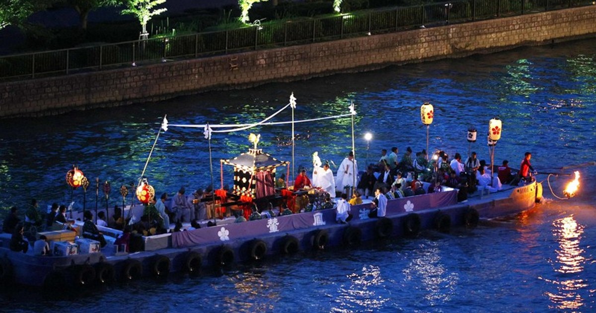 In Photos: Fireworks color Osaka river procession in finale of 1 of ...